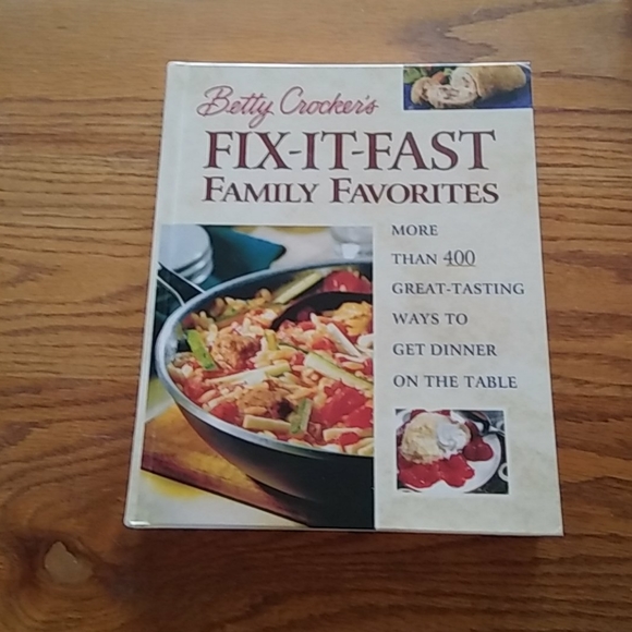 Betty Crocker | Accents | Betty Crockers Fix It Fast Cookbook Hb | Poshmark
